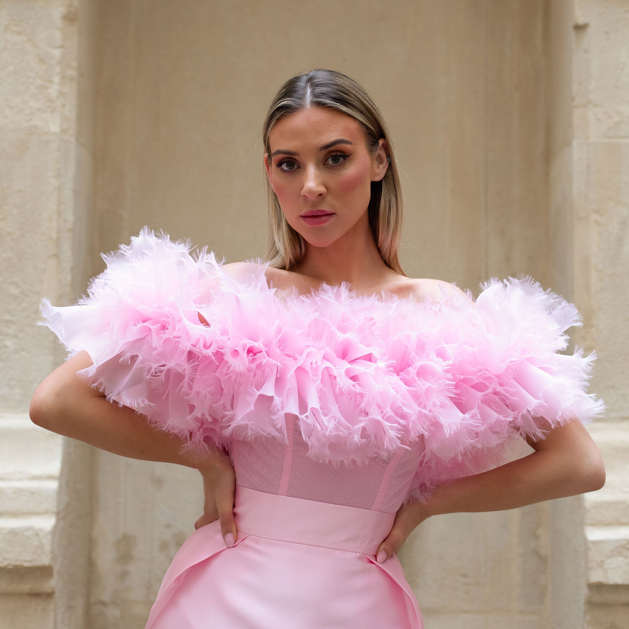 The Pink Collection lubab nutikalt kombieerida - roosad kleidid, bodid ...